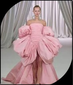 Surrealism Outfit: 14 Ideas to Surrealism Dress to Impress - Fashionora